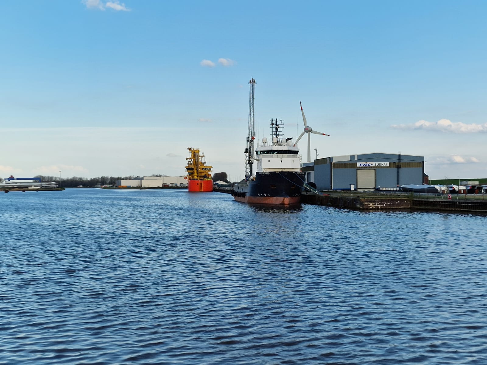 Port Logistics for Offshore Projects